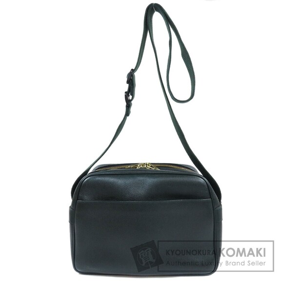 Louis Vuitton | Bags | Louis Vuitton Reporter Shoulder Bag Taiga ...